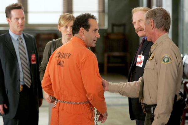 Monk - Mr. Monk wird gejagt - Teil 2 - Serie / Krimiserie