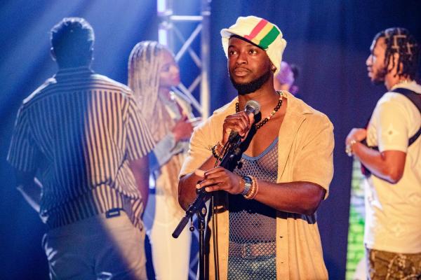 Death in Paradise - Spiel der Könige - Serie / Krimiserie