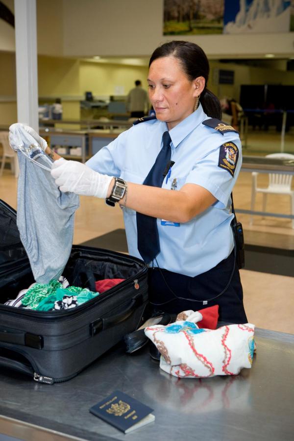 Border Patrol Neuseeland - Der Kuriositätensammler - Serie / Doku-Soap