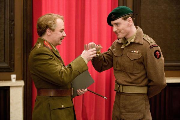 Inglourious Basterds - Inglourious Basterds - Spielfilm / Kriegsfilm